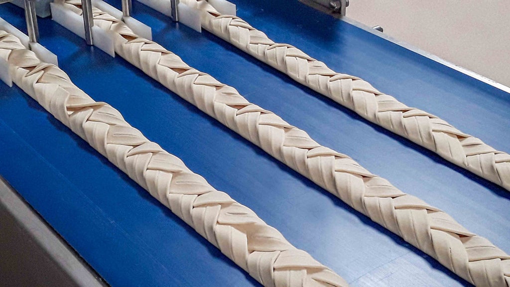 Tim Beyer and the perfect decoration | FRITSCH